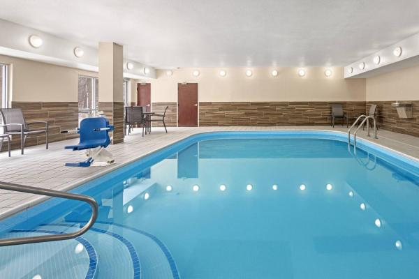Fairfield Inn By Marriott Warren Niles - Lake Milton, OH