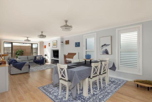 Lagoons Retreat - Anna Bay