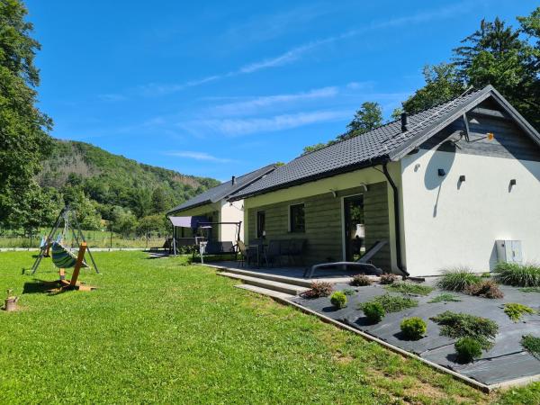 Domki Pod Zielonym Wzgórzem 2 - Poland