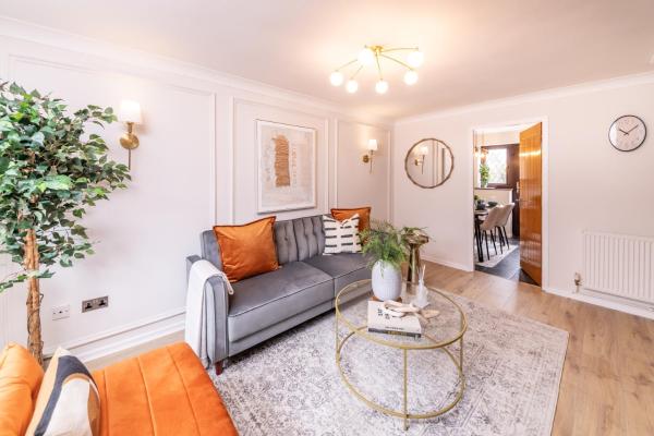 Central Birmingham Luxury House, Sleeps 6 People - 10 Mins From Solihull Nec, Bhx Airport, Resorts World - Birmingham