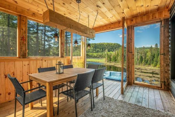 Les Boisés De La Rivière Noire - New England