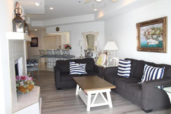 Lake Ozarks Get Away Portside - USA