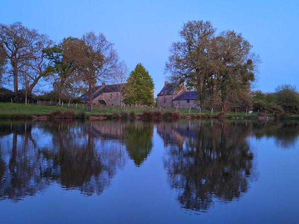 Domaine De Bobehec - Gîte De Groupe, Chambres & Salle - Jusqu'à 23 Couchages - Morbihan Proche Vannes Et Plages - Questembert