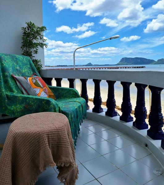 Jungle Cafe And Guesthouse - Prachuap Khiri Khan