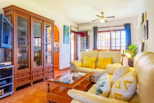 Apartment Pink Salt Lake - Torrevieja