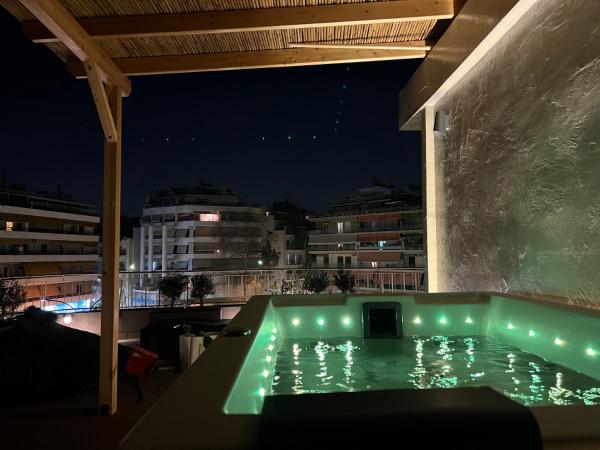 Athens Breathtaking Penthouse With Spa 5' To Metro - Athens