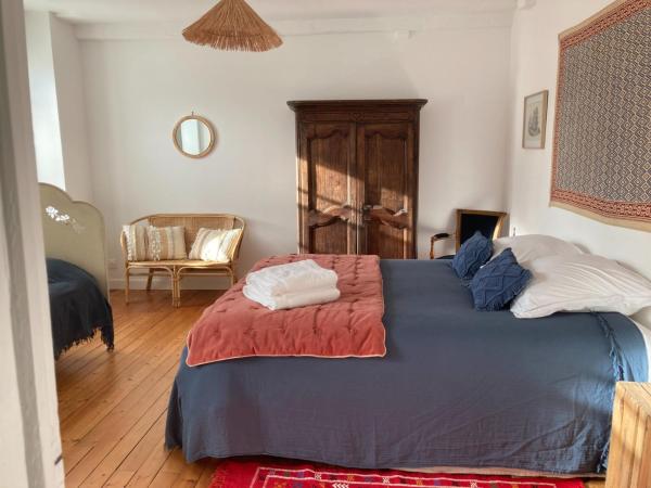 Grande Maison - Village De Noyers - 5 Chambres - Nitry