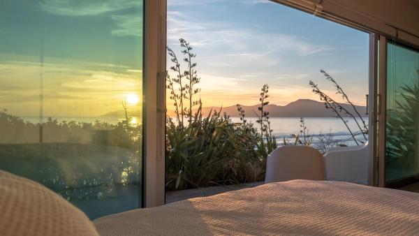 Seascapes Waterfront 3 - Paraparaumu