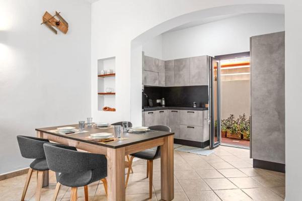 Naab Haus - Guest House Olbia - - Olbia