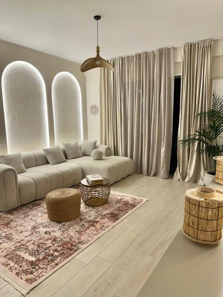 Lungomare Luxury Sea View Apartaments - Vlorë