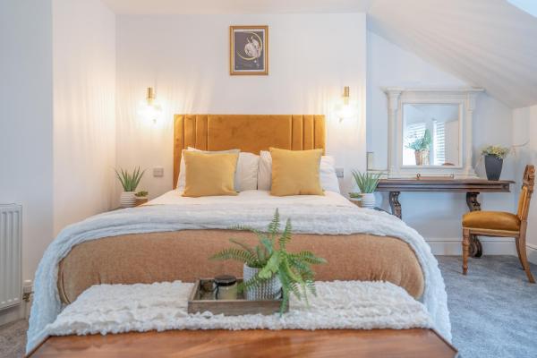 Gorgeous New 1 Bedroom Penthouse Flat - Lancashire