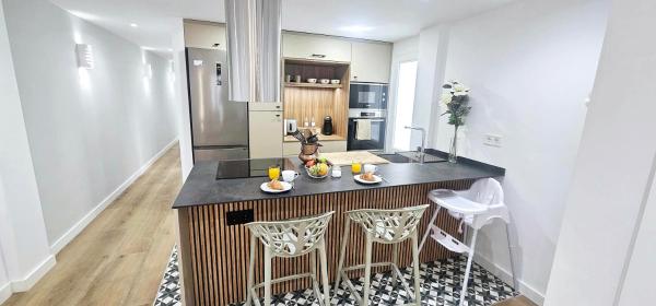 Charlot Center Apartment Iii By Suncastle Apartamentos - Alicante