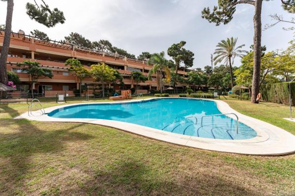 Pino Golf Garden Apartment Elviria - Marbella
