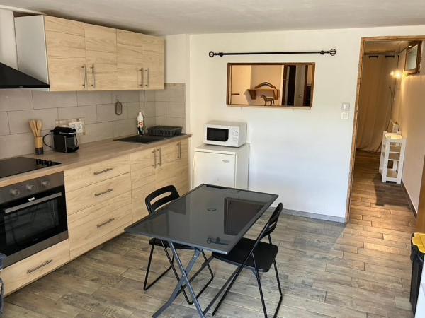 Appartement Deux Pieces - Claret