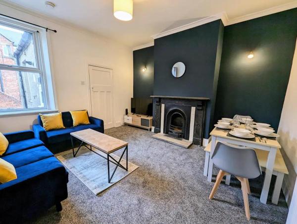 Home From Home - 3 Bedrooms - Gateshead