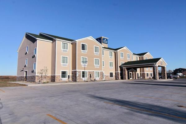 Cobblestone Hotel & Suites - Beulah - North Dakota