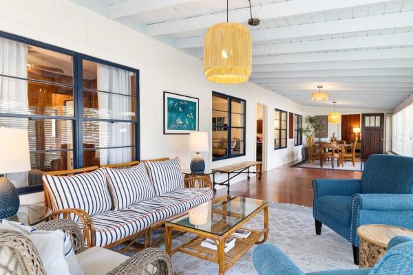 Waterlily Creekside Getaway - Wimberley, TX