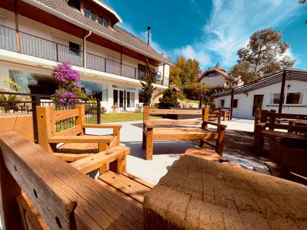 Maris Campos Do Jordão - Santo Antônio do Pinhal