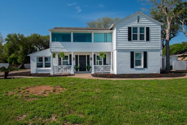 Coastal Elegance Unveiled - Corpus Christi, TX