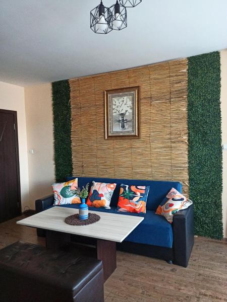 Yellow Door Apartment - Veliko Tarnovo