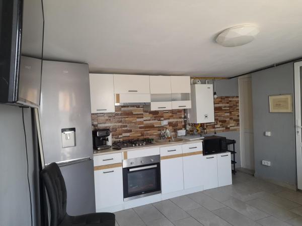 Garsoniera Sic Zona Terapia Zona Linistita La Casa Cu Parcare - Cluj-Napoca