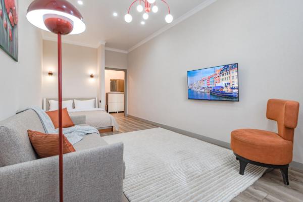 Уютная, красивая квартира с дизайнерским ремонтом, р-н Eхро, Астана Арена, Назарбаев Университет - Asztana