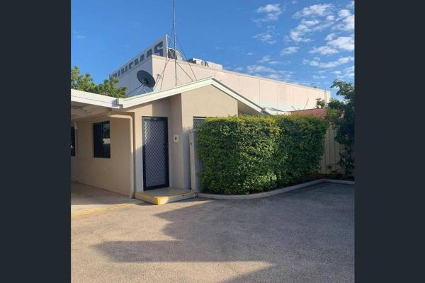 Fully Furnished Modern Unit In Centre Of City - Emerald