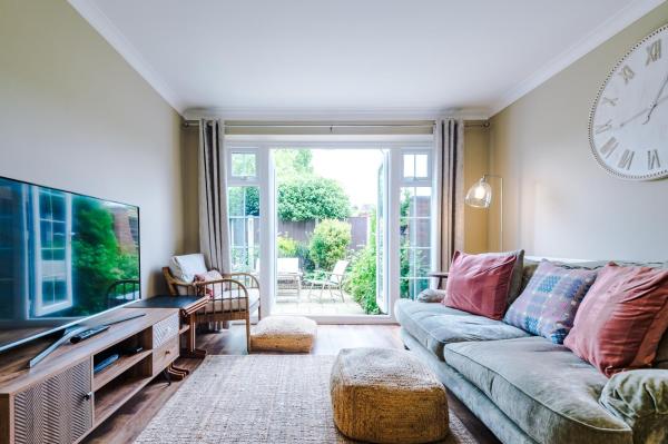 Wealstone House - Chester, UK