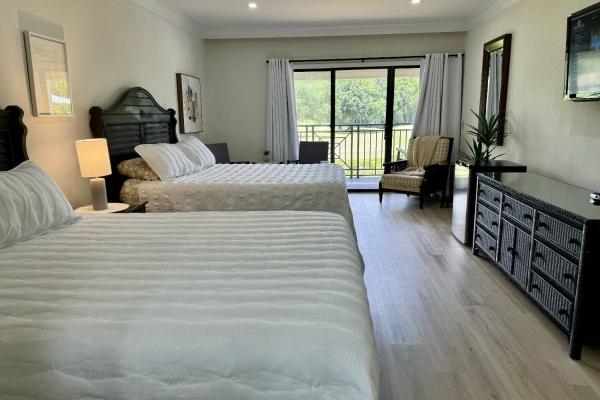 Fox Hunt Studio Suite - Golf Course Views - Wesley Chapel, FL