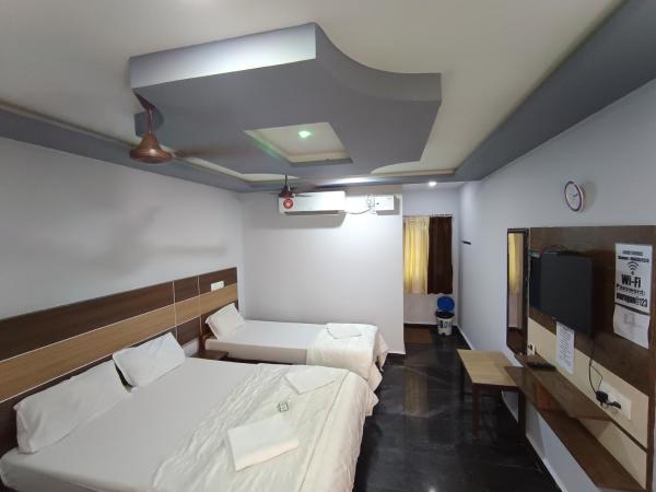 Sri Murugan Beach Paradise Hotel - Mahabalipuram