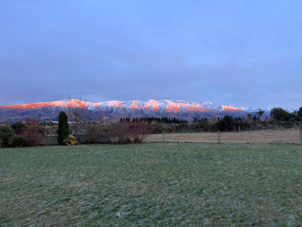Mackenzie Mountain Lodge - South Island