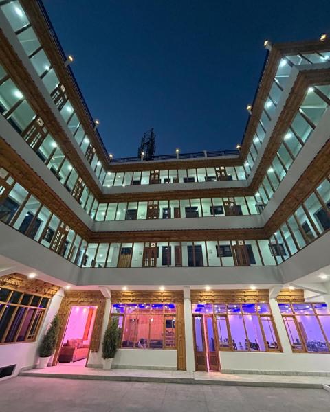 Hotel Lal's Inn - Kargil