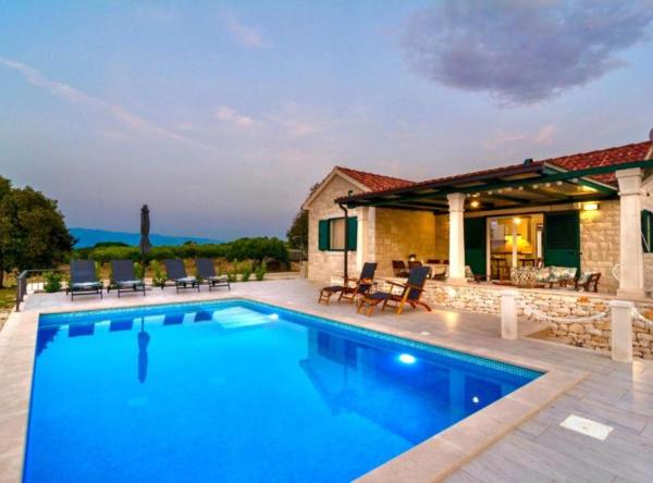 Holiday Home Blato - Omiš