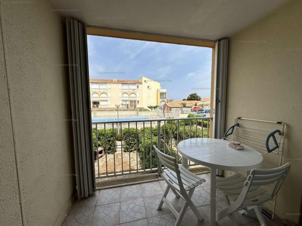 Appartement 2 Pièces Avec Loggia, Piscine Et Parking Privé à 250m Des Commerces Et Proche Plage - Fr-1-229b-74 - Narbonne
