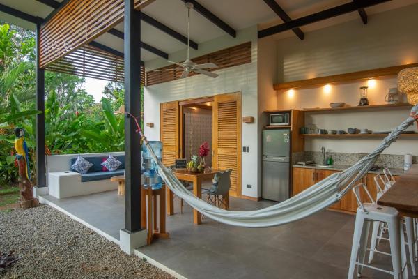 Villa Lapa - Pool - 10-min Walk To Shore - Punta Uva