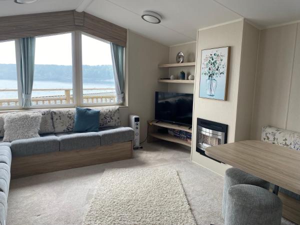 Static Caravan At Lydstep Beach - Manorbier