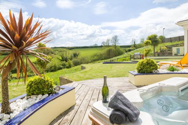 Pentire, Near Ivybridge, Devon - Ivybridge