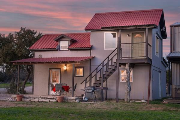 The Kuhl Little Castle Haus - Enchanted Rock State Natural Area, Fredericksburg