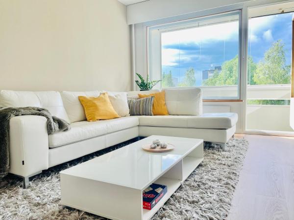 Tyylikäs Kolmio Puiston Laidalla - Forssa