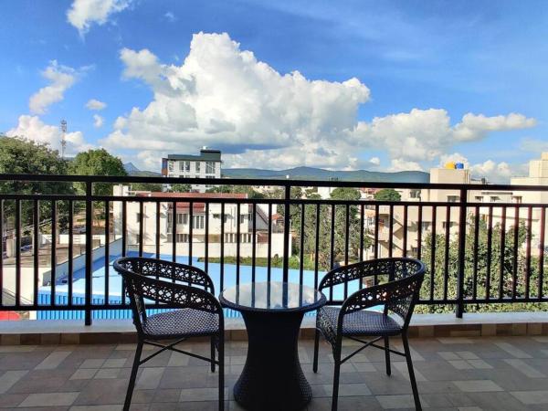 Ss Luxury Comforts Two Bhk Ac Luxurious Apartment - Chikmagalur