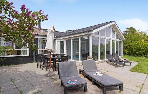 Cozy Home In Ebeltoft With Sauna - Denmark