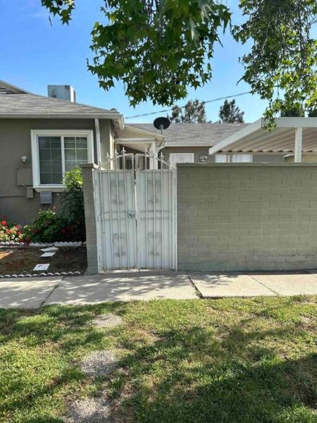 Private Studio Guesthouse With Everything! - Los Angeles, CA