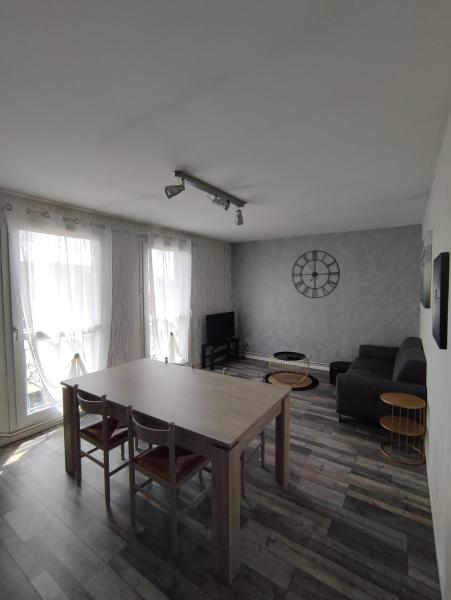 Lens, Bel Appartement Lumineux Spacieux En Centre Ville 3 Chambres - Carvin