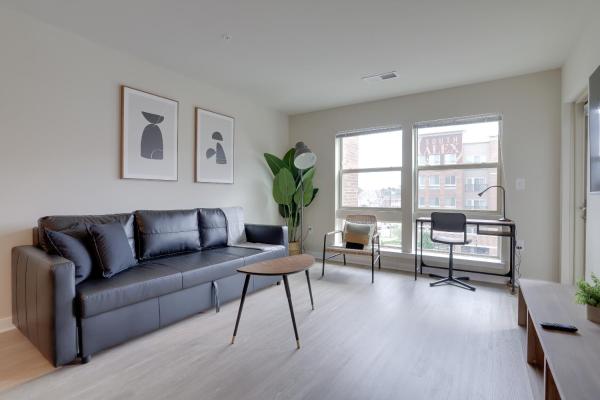 Top Amenities: Charming Apartment At Alexandria - Accokeek, MD