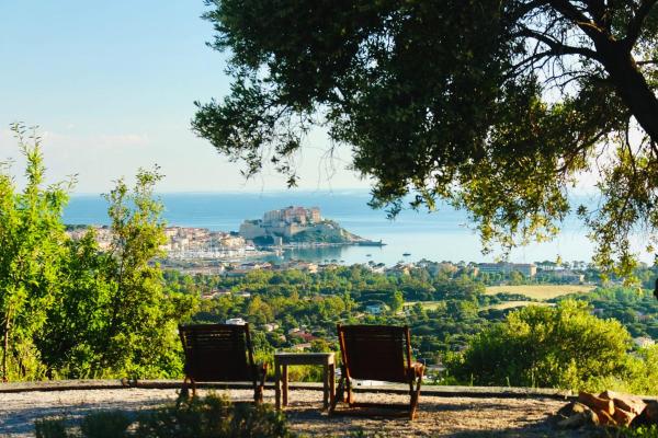Maisonnette En Plein Maquis Vue Splendide à 5 Min Du Centre Et De La Plage - Calvi