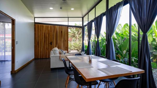 Toucan Home - La Fortuna