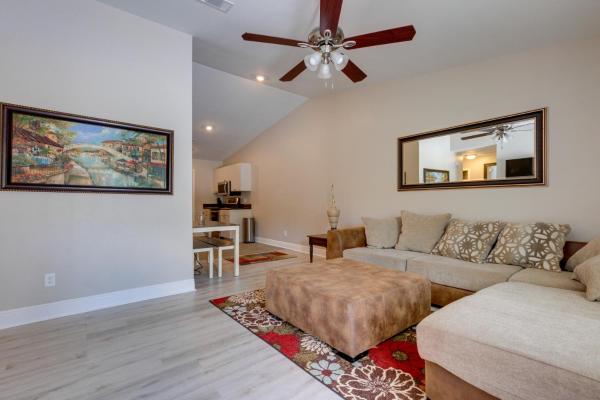 Dog-friendly Pensacola Duplex About 7 Mi To Downtown - United States