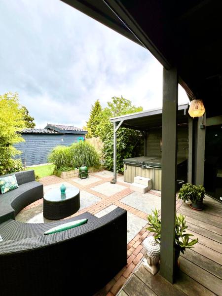 Buddha Style Family House & Jacuzzi & Sauna Near Amsterdam - Zandvoort