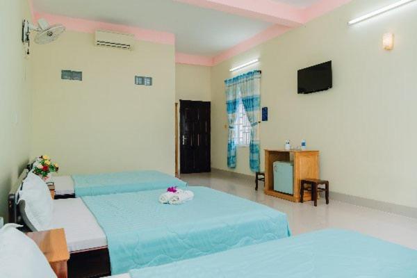 Hotel Thuý Lan - Đất Đỏ District