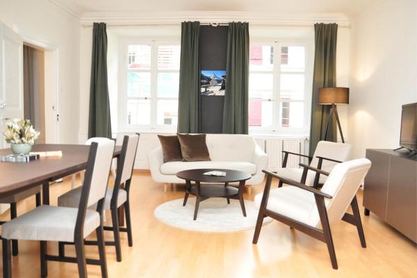 Townhouse Lucerne City I Old Town I Mountain - スイス ルツェルン